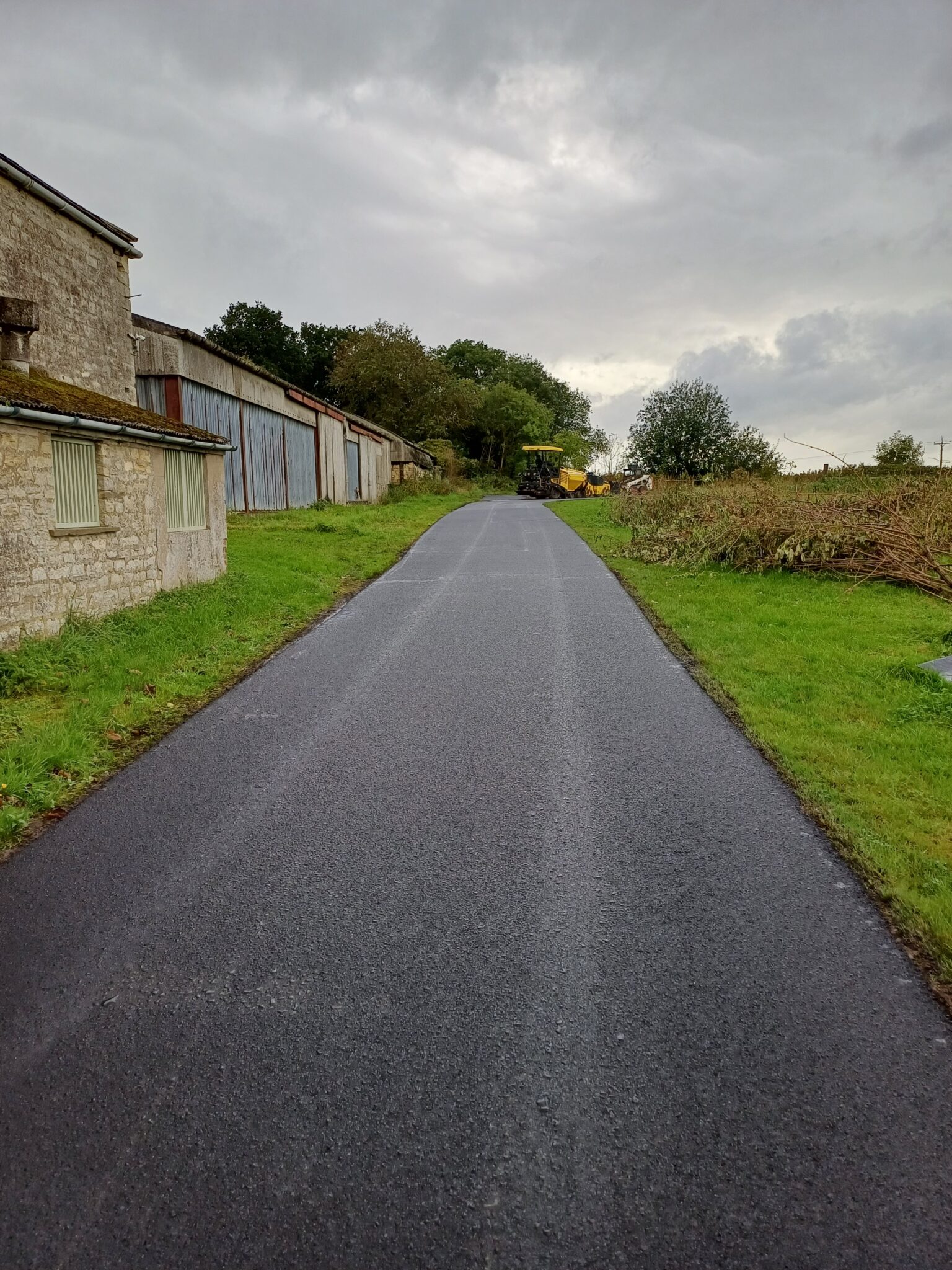 Access Road Resurfacing in Thorpe Arch - Groundwork Yorkshire, Tarmac ...