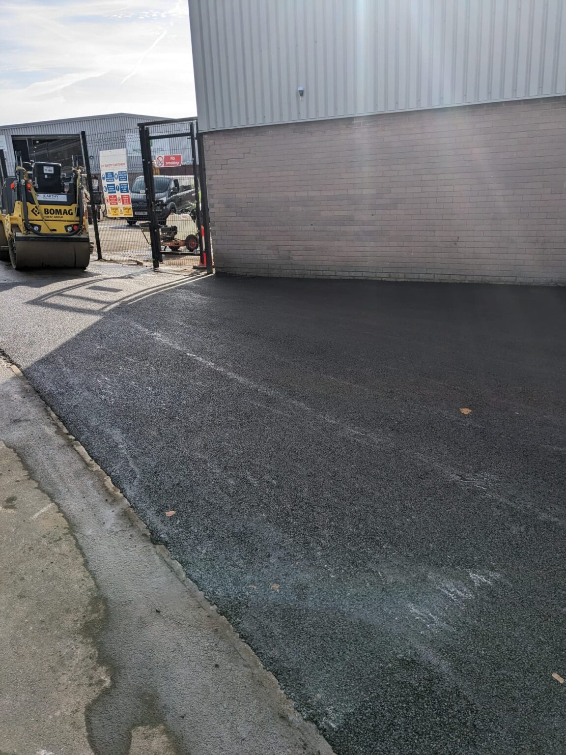 Machine lay tarmac surfacing in Sheffield - Groundwork Yorkshire ...