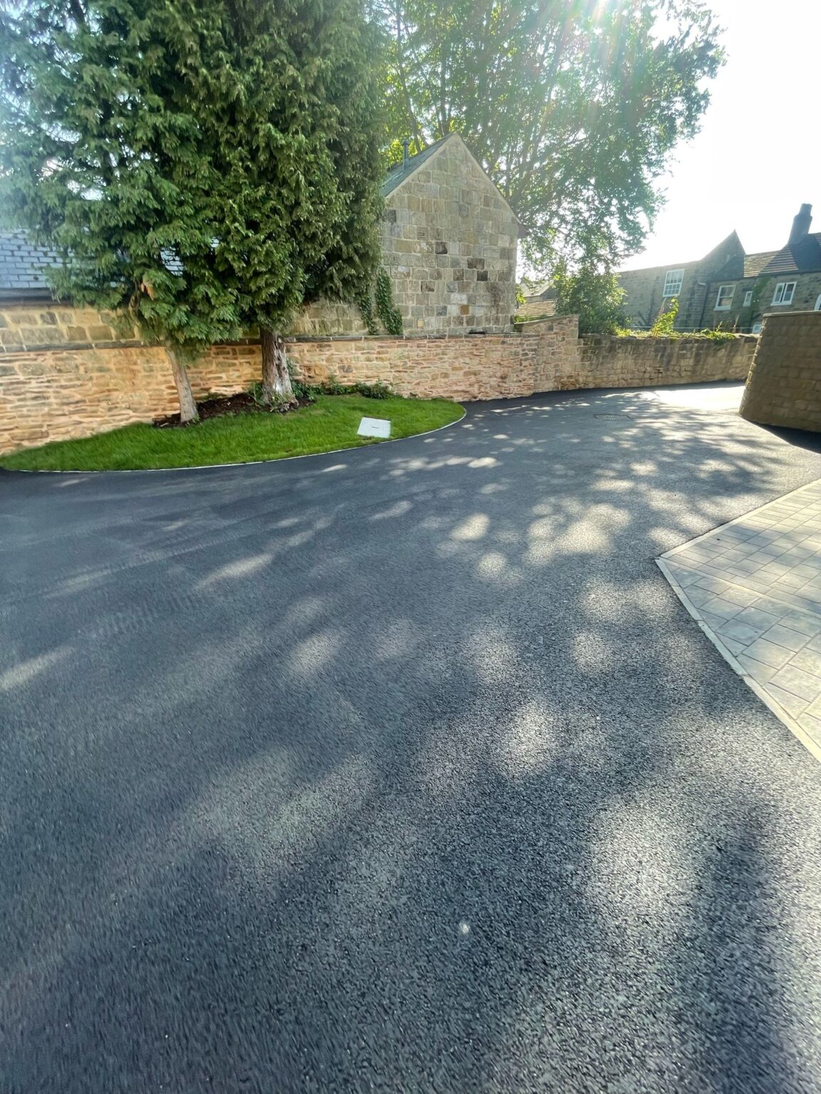 Driveway surfacing to new build houses at Thorner - Groundwork ...
